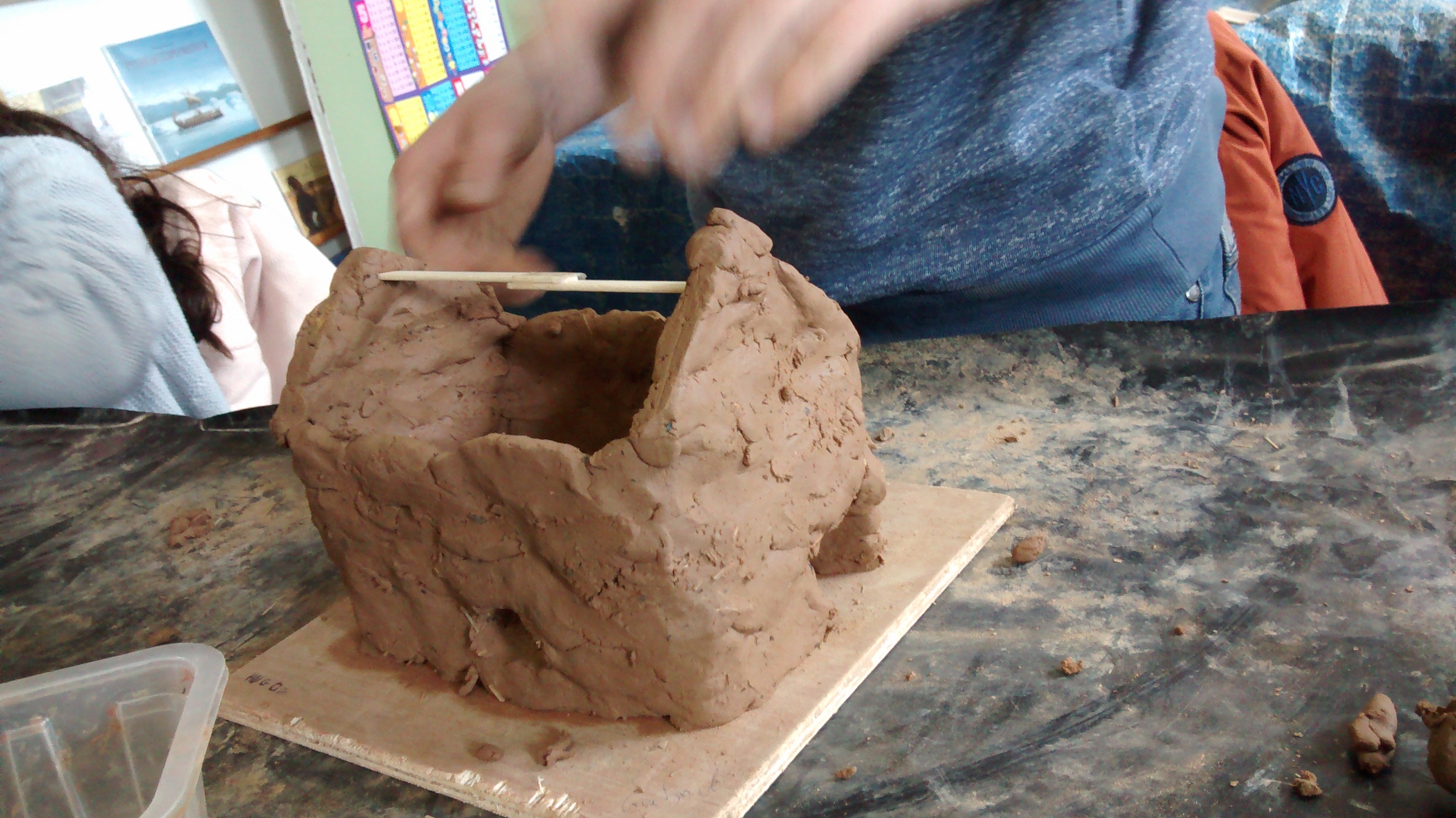 Construction de maisons en argile - Ecole d'Hémévillers